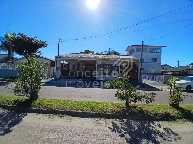 Casa / Sobrado para Venda em Pontal do Paraná/PR Praia de Santa Terezinha 3 Quartos