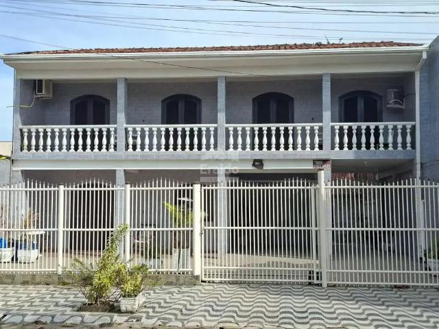 Casa / Sobrado para Venda em Pontal do Paraná/PR Santa Terezinha 4 Quartos