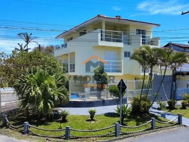 Casa / Sobrado para Venda em Pontal do Paraná/PR Shangri lá 4 Quartos