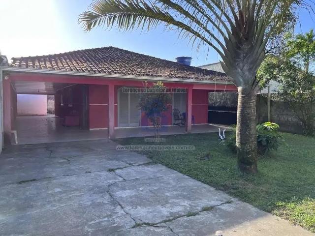 Casa / Sobrado para Venda em Pontal do Paraná/PR Shangri lá 4 Quartos