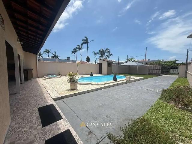 Casa / Sobrado para Venda em Pontal do Paraná/PR Shangri lá 4 Quartos
