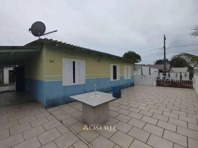 Casa / Sobrado para Venda em Pontal do Paraná/PR Shangri lá 4 Quartos