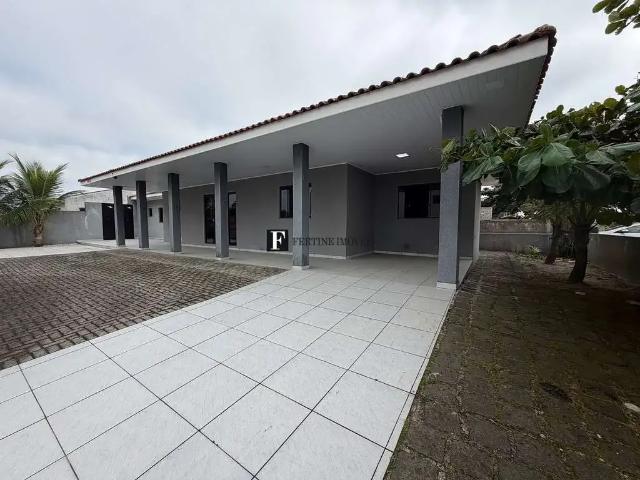 Casa / Sobrado para Venda em Pontal do Paraná/PR Shangri lá 5 Quartos
