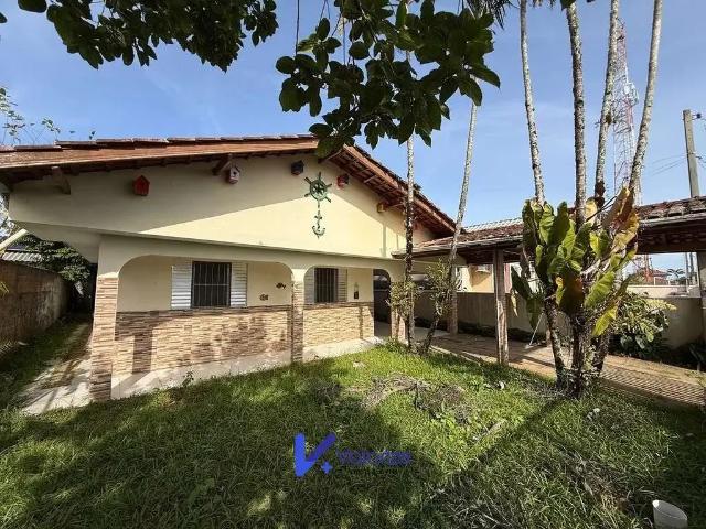 Casa / Sobrado para Venda em Pontal do Paraná/PR Shangri lá 5 Quartos