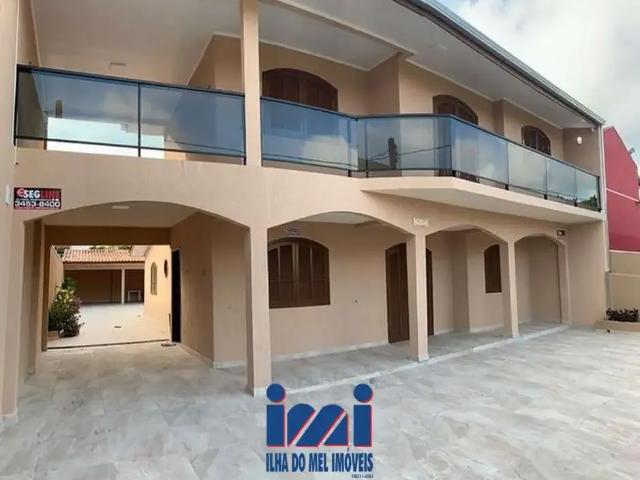 Casa / Sobrado para Venda em Pontal do Paraná/PR Shangri lá 7 Quartos