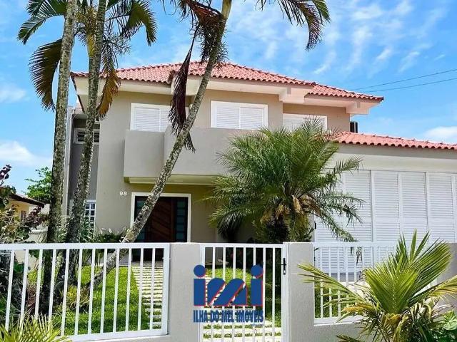 Casa / Sobrado para Venda em Pontal do Paraná/PR Shangri lá 7 Quartos