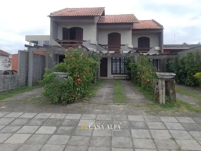 Casa / Sobrado para Venda em Pontal do Paraná/PR Shangri lá 2 Quartos