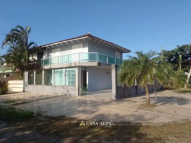 Casa / Sobrado para Venda em Pontal do Paraná/PR Shangri lá 3 Quartos