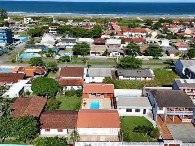 Casa / Sobrado para Venda em Pontal do Paraná/PR Shangri lá 3 Quartos