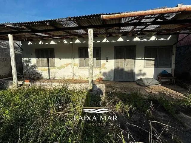Casa / Sobrado para Venda em Pontal do Paraná/PR Shangri lá 3 Quartos