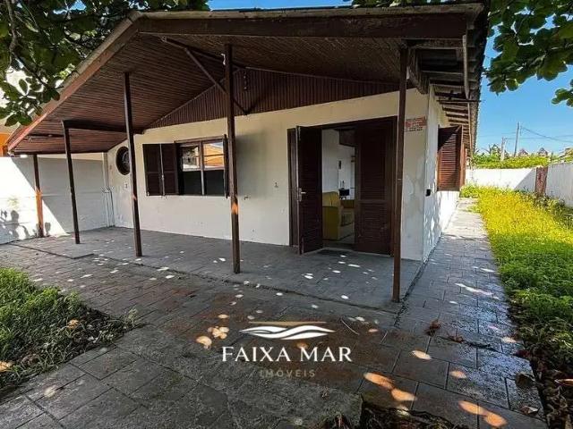 Casa / Sobrado para Venda em Pontal do Paraná/PR Shangri lá 3 Quartos