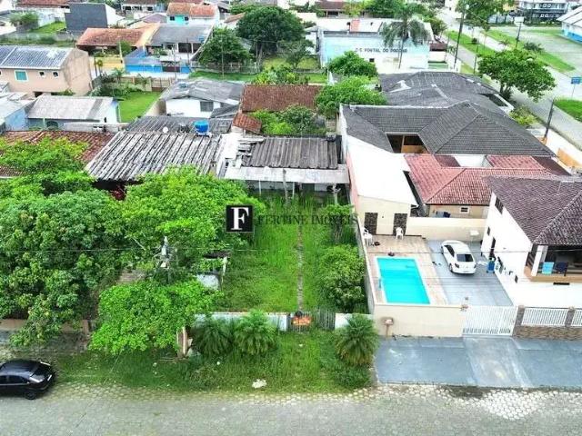 Casa / Sobrado para Venda em Pontal do Paraná/PR Shangri lá 3 Quartos