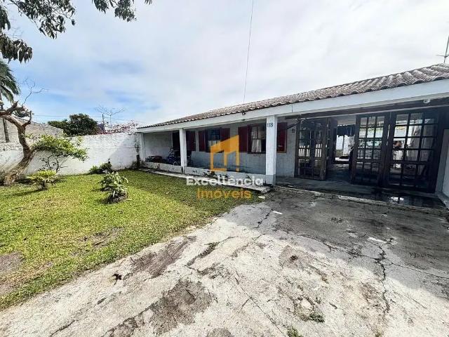 Casa / Sobrado para Venda em Pontal do Paraná/PR Shangri lá 3 Quartos