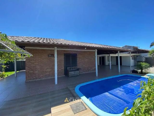 Casa / Sobrado para Venda em Pontal do Paraná/PR Shangri lá 3 Quartos
