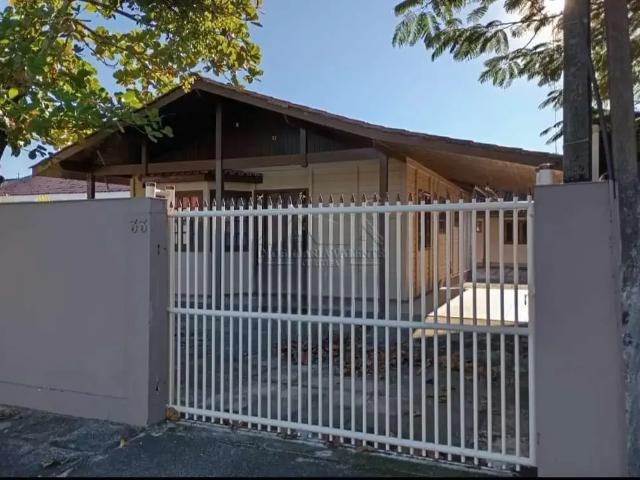 Casa / Sobrado para Venda em Pontal do Paraná/PR Shangri lá 3 Quartos