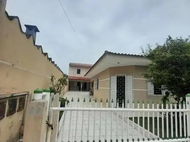 Casa / Sobrado para Venda em Pontal do Paraná/PR Pontal do Sul 6 Quartos