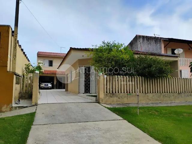 Casa / Sobrado para Venda em Pontal do Paraná/PR Pontal do Sul 6 Quartos