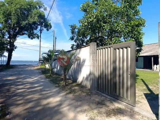 Casa / Sobrado para Venda em Pontal do Paraná/PR Pontal do Sul 3 Quartos