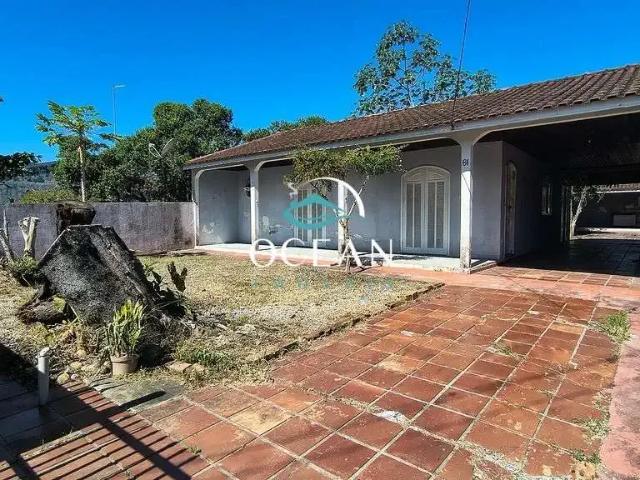 Casa / Sobrado para Venda em Pontal do Paraná/PR Pontal do Sul 3 Quartos