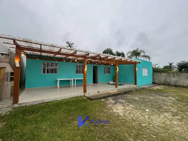 Casa / Sobrado para Venda em Pontal do Paraná/PR Pontal do Sul 3 Quartos
