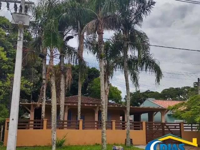 Casa / Sobrado para Venda em Pontal do Paraná/PR Pontal do Sul 3 Quartos