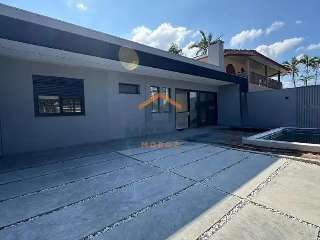 Casa / Sobrado para Venda em Pontal do Paraná/PR Porto Fino 3 Quartos