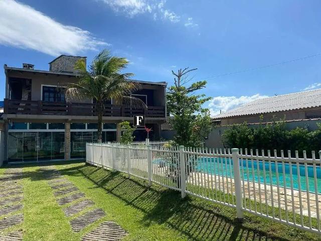 Casa / Sobrado para Venda em Pontal do Paraná/PR Porto Fino 3 Quartos