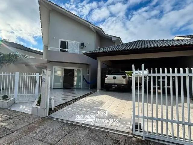 Casa / Sobrado para Venda em Pontal do Paraná/PR Porto Fino 3 Quartos