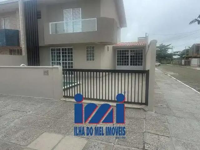 Casa / Sobrado para Venda em Pontal do Paraná/PR Porto Fino 3 Quartos