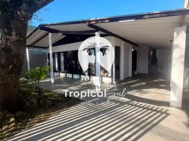 Casa / Sobrado para Venda em Pontal do Paraná/PR Praia de Leste 3 Quartos