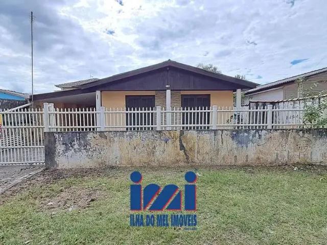 Casa / Sobrado para Venda em Pontal do Paraná/PR Praia de Leste 3 Quartos