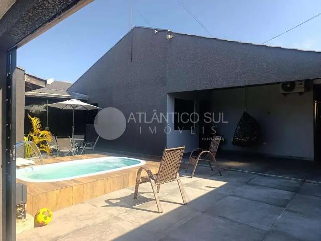 Casa / Sobrado para Venda em Pontal do Paraná/PR Praia de Leste 2 Quartos