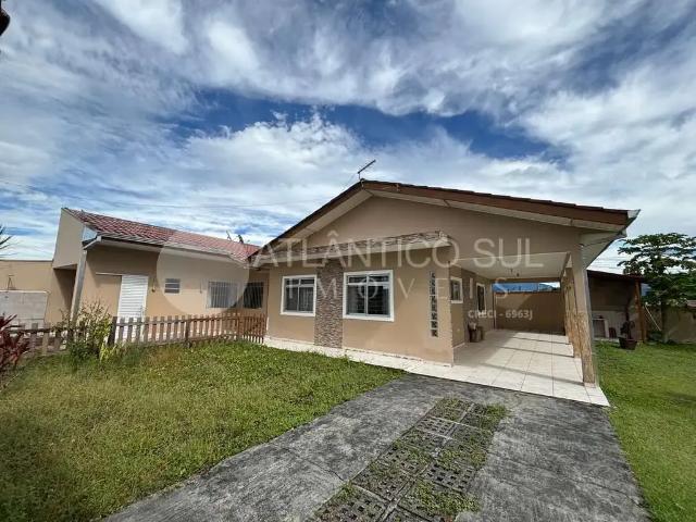 Casa / Sobrado para Venda em Pontal do Paraná/PR Praia de Leste 4 Quartos