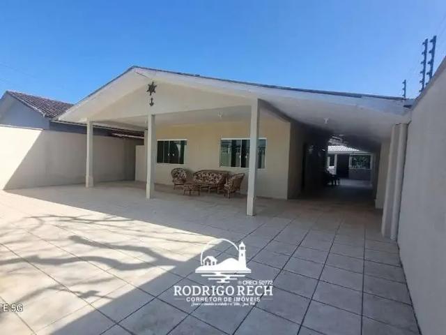 Casa / Sobrado para Venda em Pontal do Paraná/PR Praia de Leste 6 Quartos