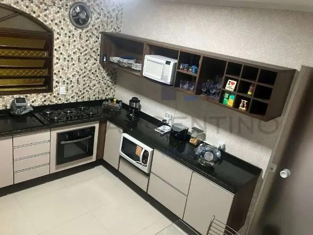 Casa / Sobrado para Venda em Poá/SP Vila Amélia 3 Quartos