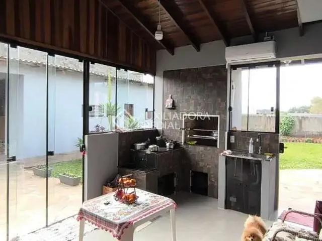 Casa / Sobrado para Venda em Portão/RS Centro 3 Quartos