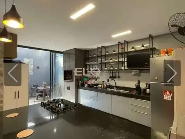 Casa / Sobrado para Venda em Porto Velho/RO Aponiã 3 Quartos