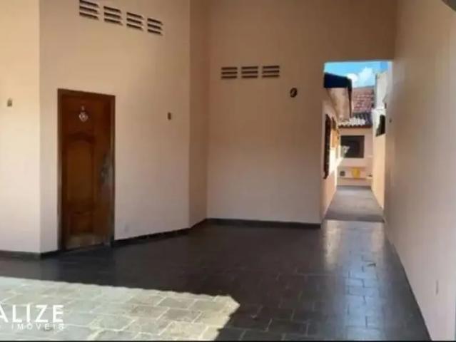 Casa / Sobrado para Venda em Porto Velho/RO Flodoaldo Pontes Pinto 3 Quartos
