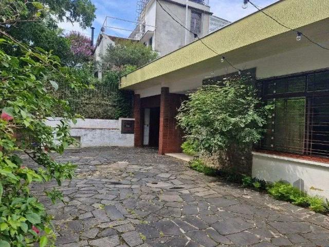Casa / Sobrado para Venda em Porto Alegre/RS Teresópolis 4 Quartos
