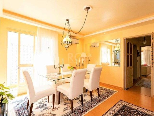 Casa / Sobrado para Venda em Porto Alegre/RS Teresópolis 4 Quartos