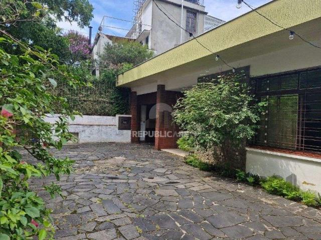 Casa / Sobrado para Venda em Porto Alegre/RS Teresópolis 4 Quartos