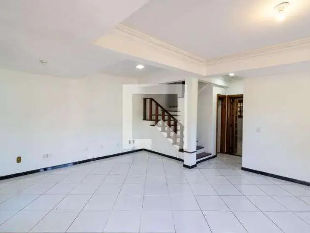 Casa / Sobrado para Venda em Porto Alegre/RS Teresópolis 4 Quartos