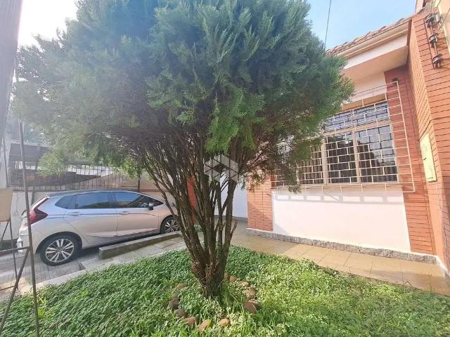 Casa / Sobrado para Venda em Porto Alegre/RS Teresópolis 4 Quartos