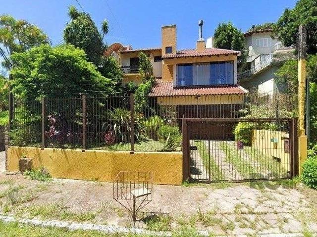 Casa / Sobrado para Venda em Porto Alegre/RS Teresópolis 4 Quartos