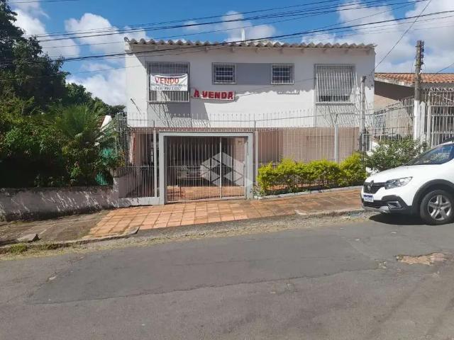 Casa / Sobrado para Venda em Porto Alegre/RS Teresópolis 4 Quartos