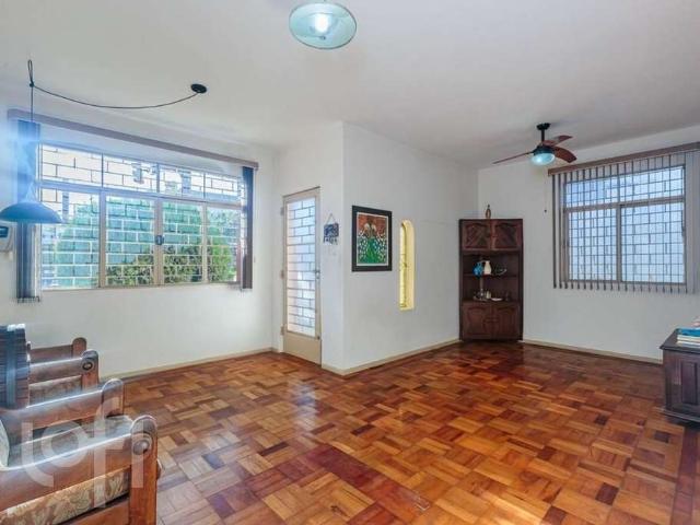 Casa / Sobrado para Venda em Porto Alegre/RS Teresópolis 3 Quartos