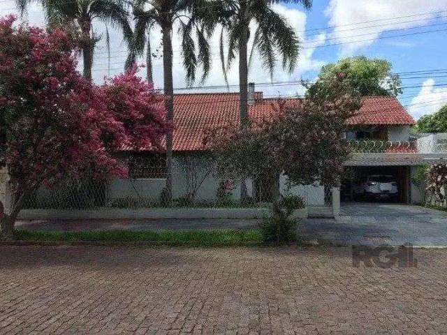 Casa / Sobrado para Venda em Porto Alegre/RS Teresópolis 4 Quartos