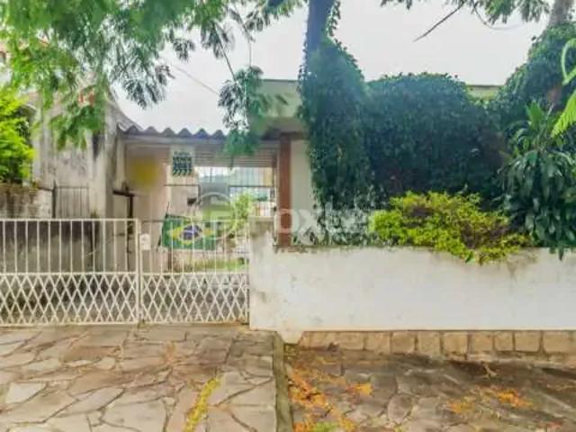 Casa / Sobrado para Venda em Porto Alegre/RS Teresópolis 4 Quartos