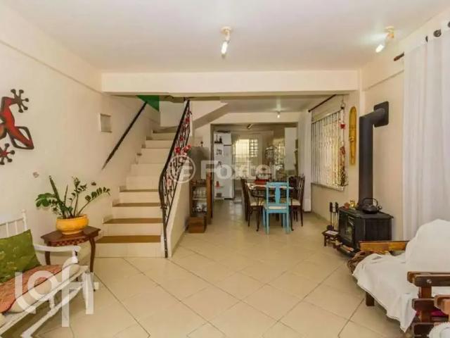 Casa / Sobrado para Venda em Porto Alegre/RS Teresópolis 5 Quartos