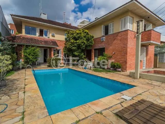 Casa / Sobrado para Venda em Porto Alegre/RS Teresópolis 5 Quartos
